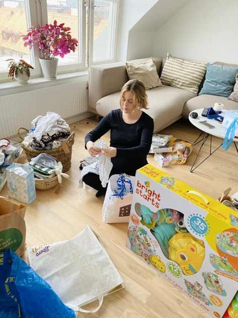 Saker man behöver (eller kanske inte behöver) när man ska få en bebis ...