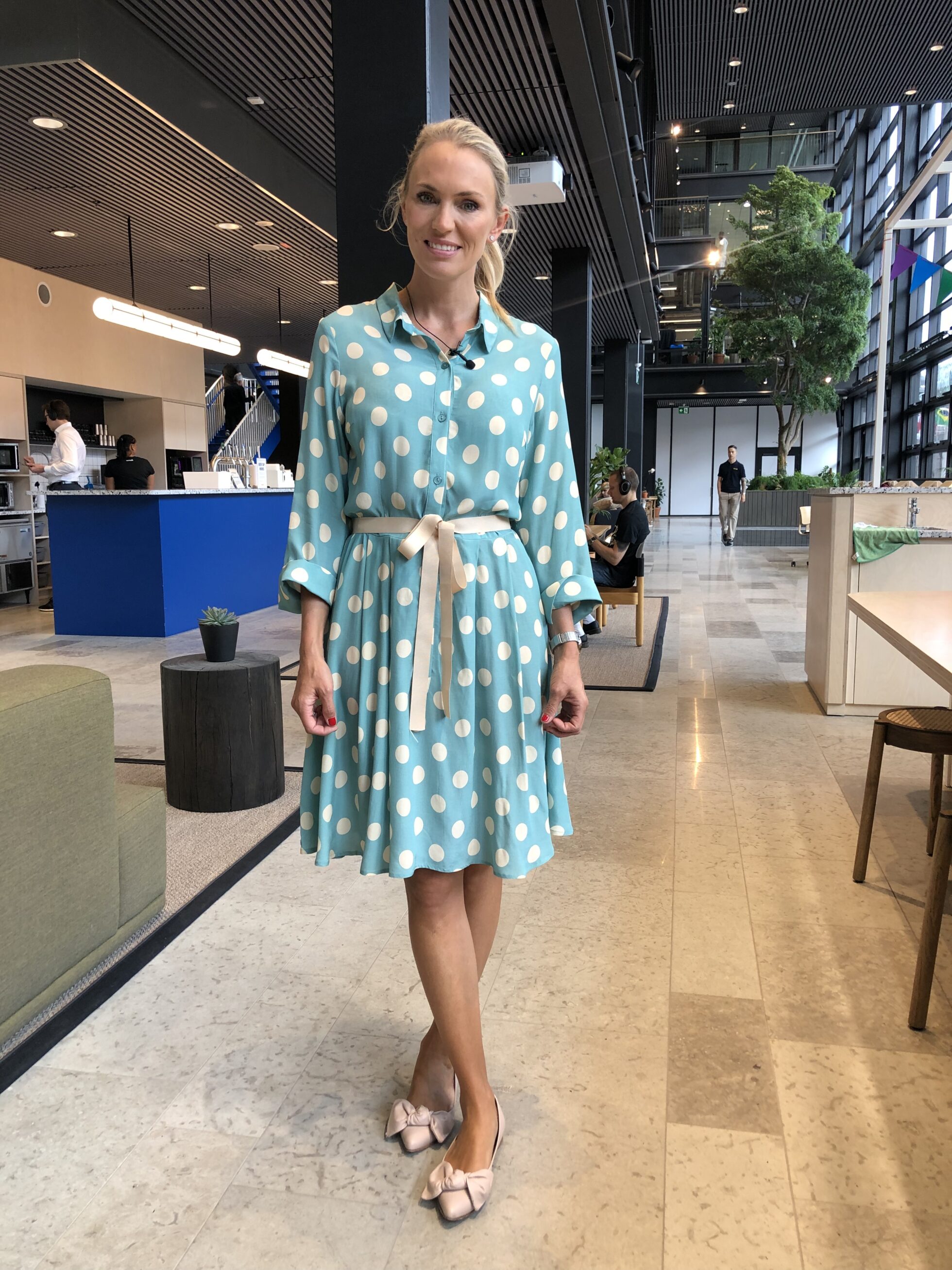 Barrys, Nya stolar, Budgettallrikar | Andrea Brodins blogg