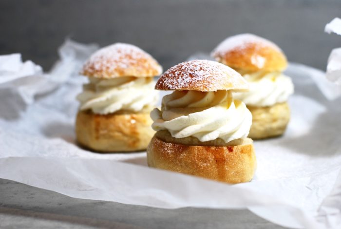Klassiska mini-semlor & härliga blåbärssemlor | Catarina Königs blogg