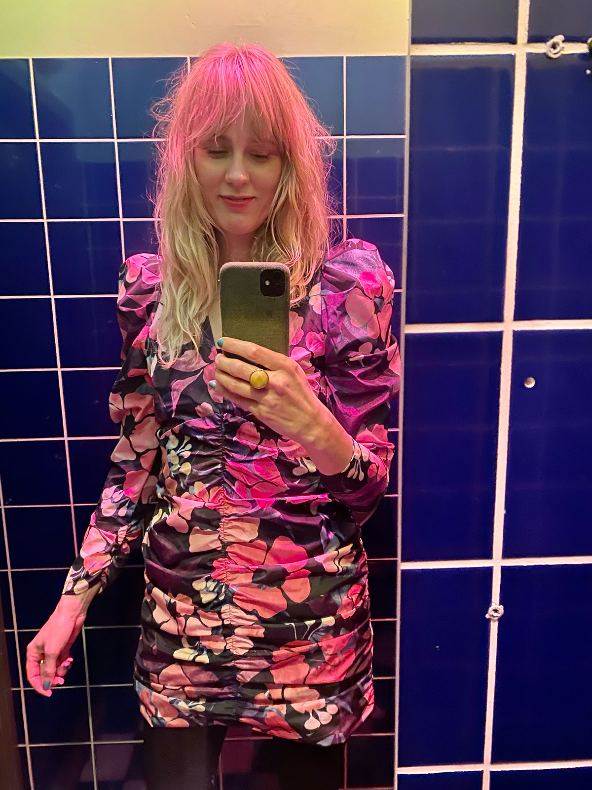 Med pannan mot kaklet. | Lina Anderssons blogg