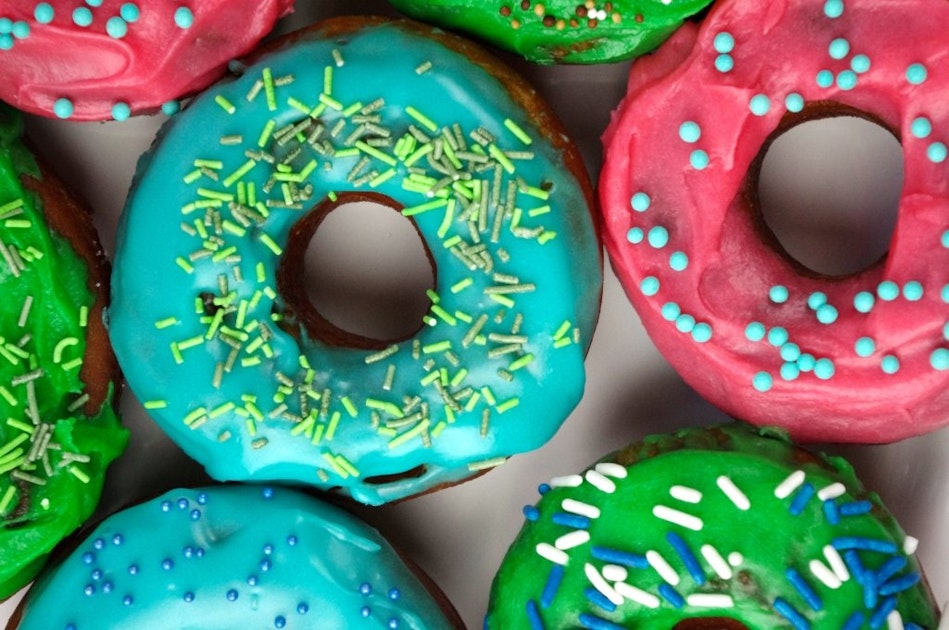 Munkar med hål i | Fredriks Fika